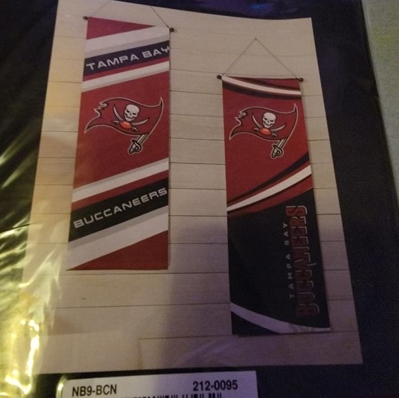 Wall Decor | New In Package Nfl Tampa Bay Buccaneers 46 Hanging Banner ...